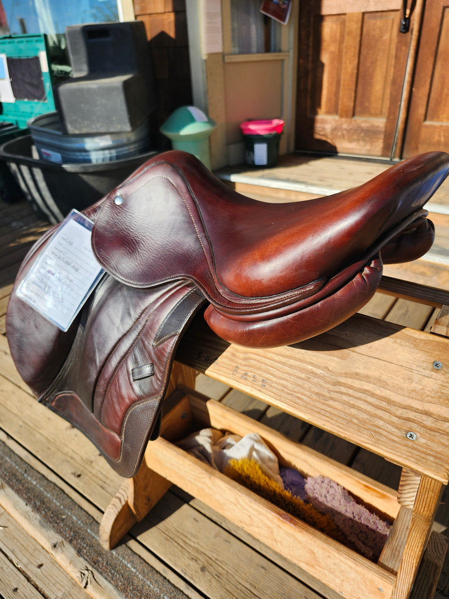 16.5" CWD SE02 Semi-Deep Jump saddle – Northwest tack consignment LLC